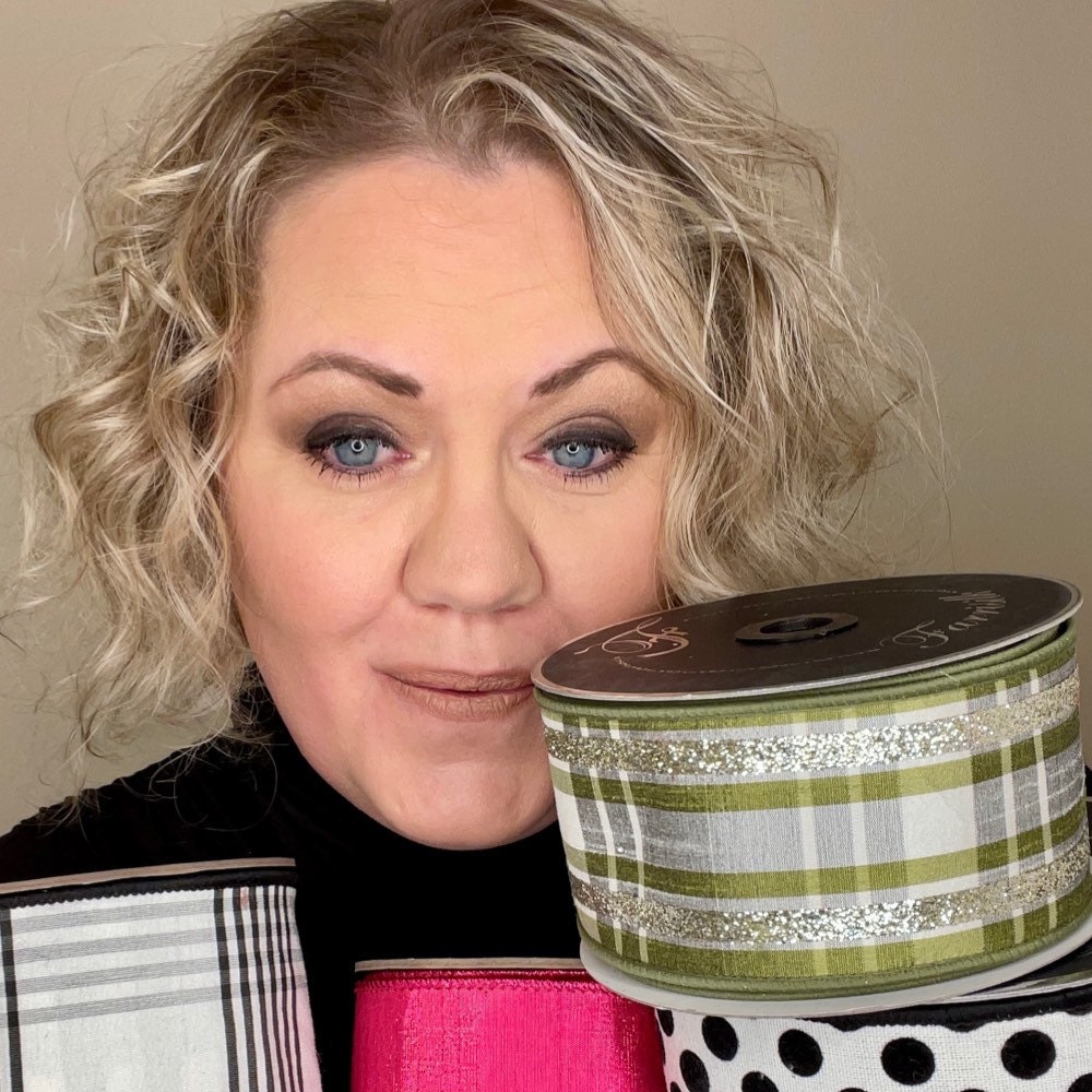 Laura Jacoby's Instagram, Twitter & Facebook on IDCrawl