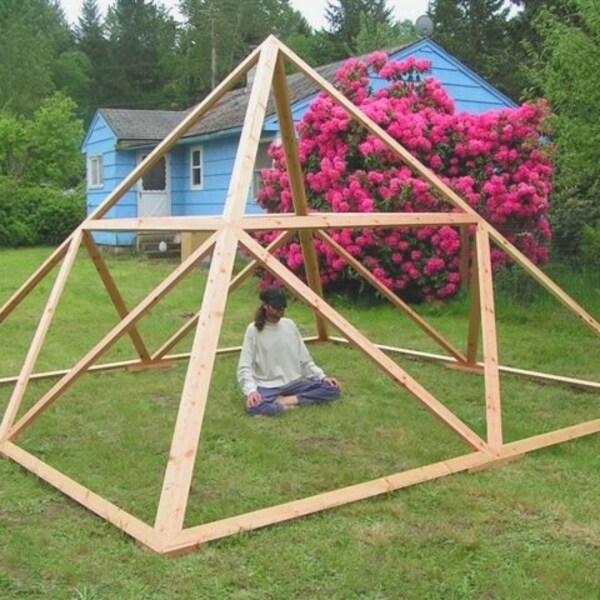 Cardboard Pyramid: the Giza Fold-up Cardboard Pyramid - Etsy