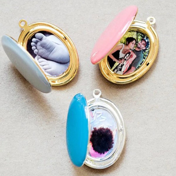 Dog Paw Print Make a Unique Pet Portrait Locket Personalized Engraving ...