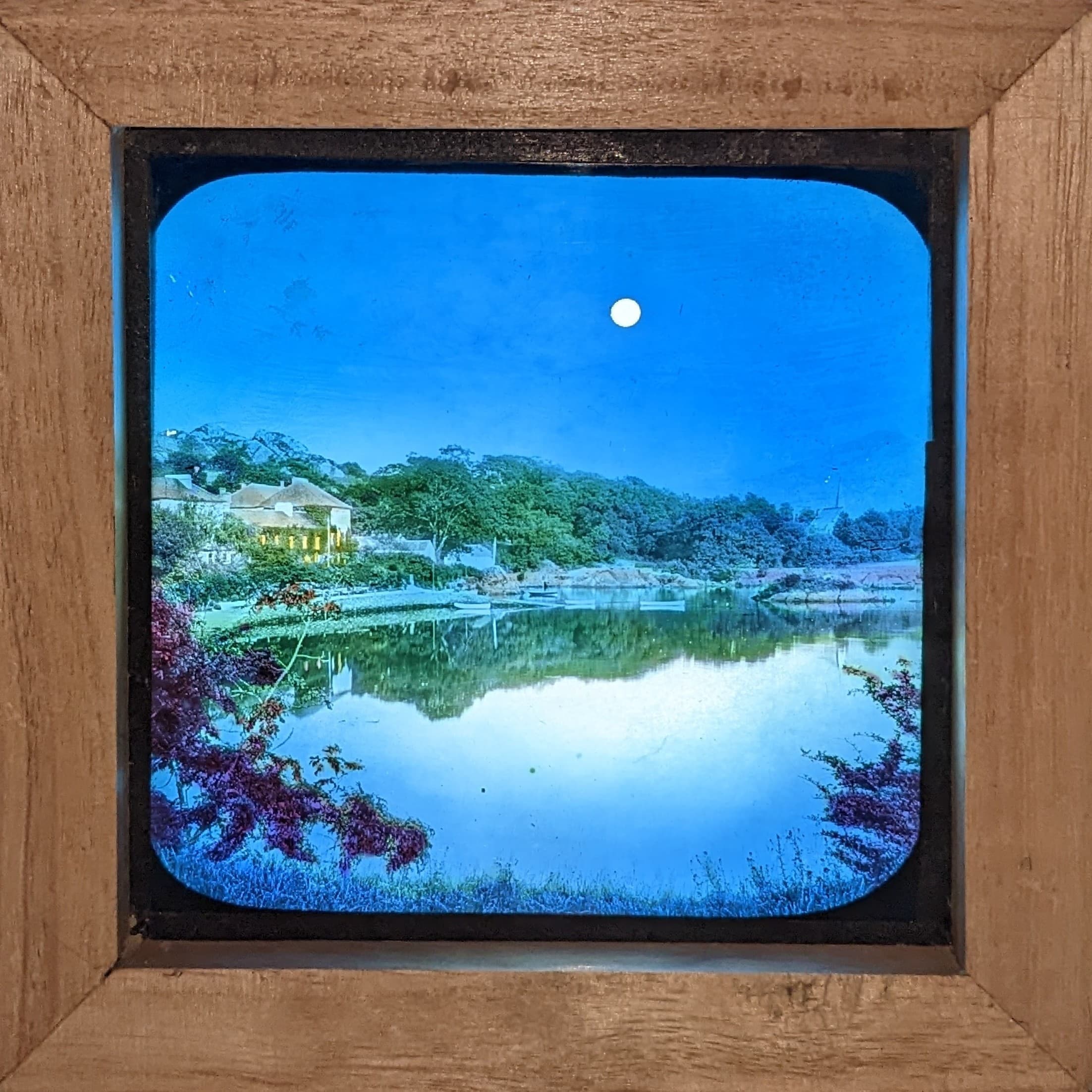 MagicLanternLamps - Etsy