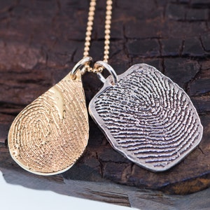 Fingerprint Pea Pod Gold Pendant - Etsy