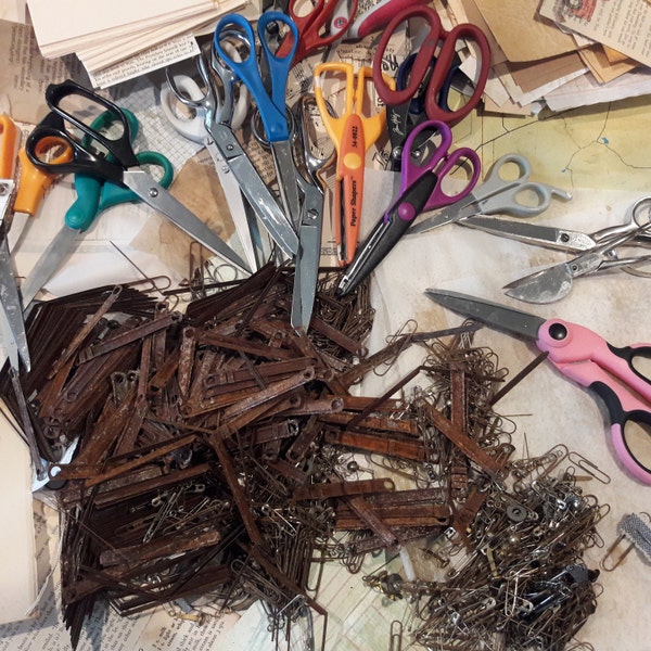 Rusted D Ring Fasteners, Set of 6, Rusted Fasteners, Rusted ...