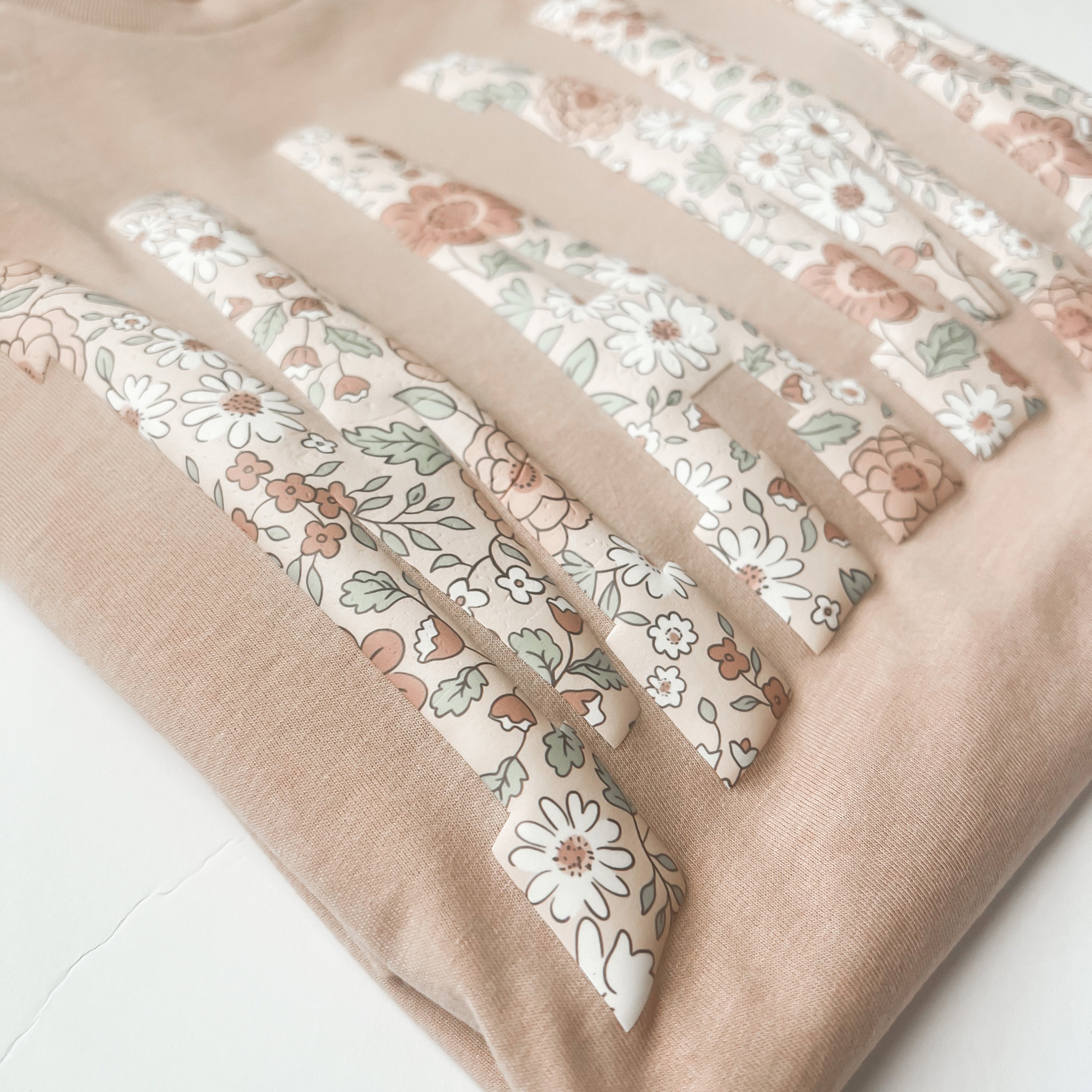 PatternedPuffVinyl - Etsy