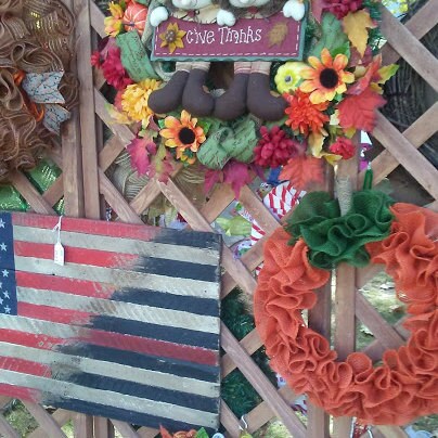 Handmade Wreaths & Wooden Signs by TDWreathsandMore on Etsy