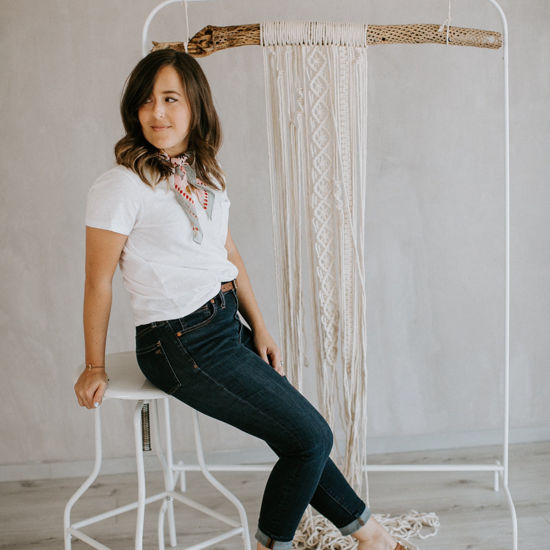 Fibers knotted with a breezy California touch by TheLarksHead