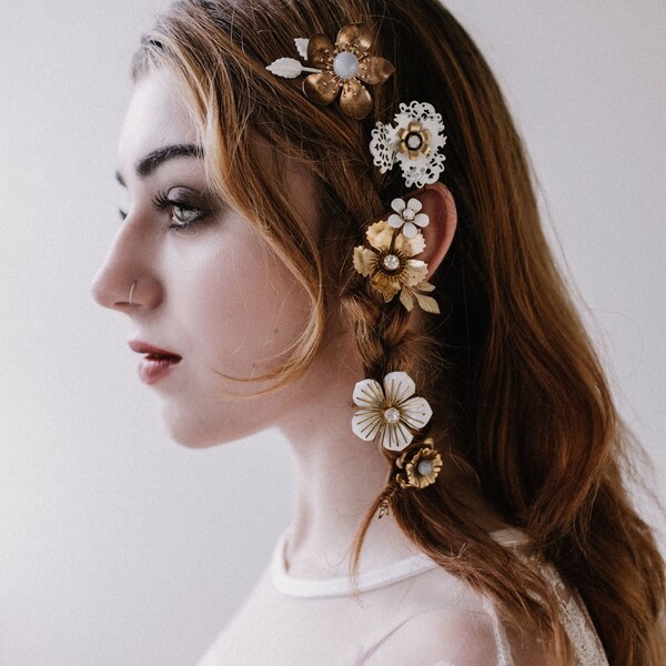 Cascading Daisy Comb. Daisy Bridal Hair Comb. Ivory Flower Wedding Hair ...
