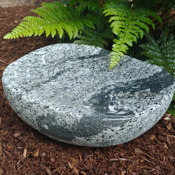 River Stone Bird Bath - Etsy