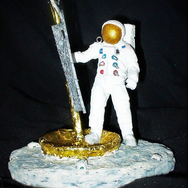 Custom Designed 1/32 NASA Ranger 7 Lunar Spacecraft 60th Anniversary 8 ...