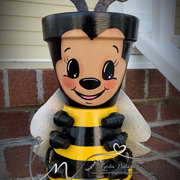 Clay Pot BUMBLE BEE, Hand Painted Terra Cotta Pots, Pot Heads - Etsy