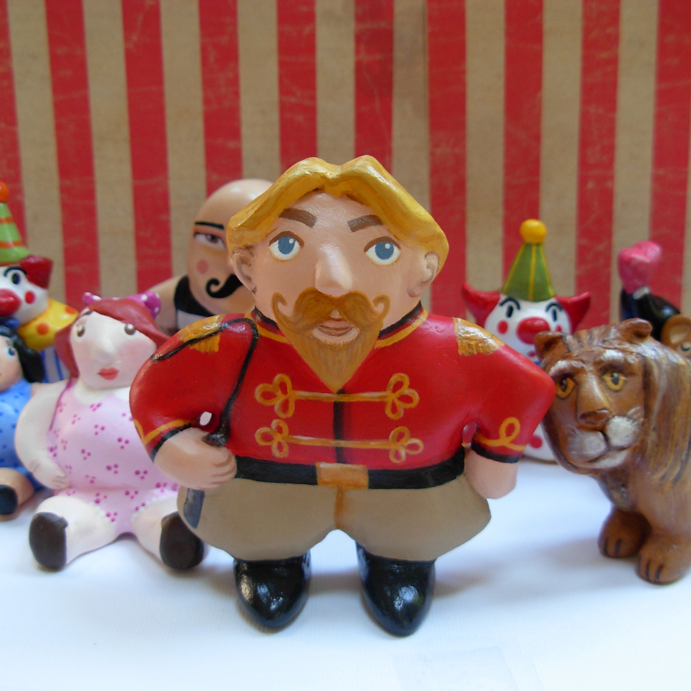 the Tri-color Pembroke Welsh Corgi hand sculpted stone clay miniature ...