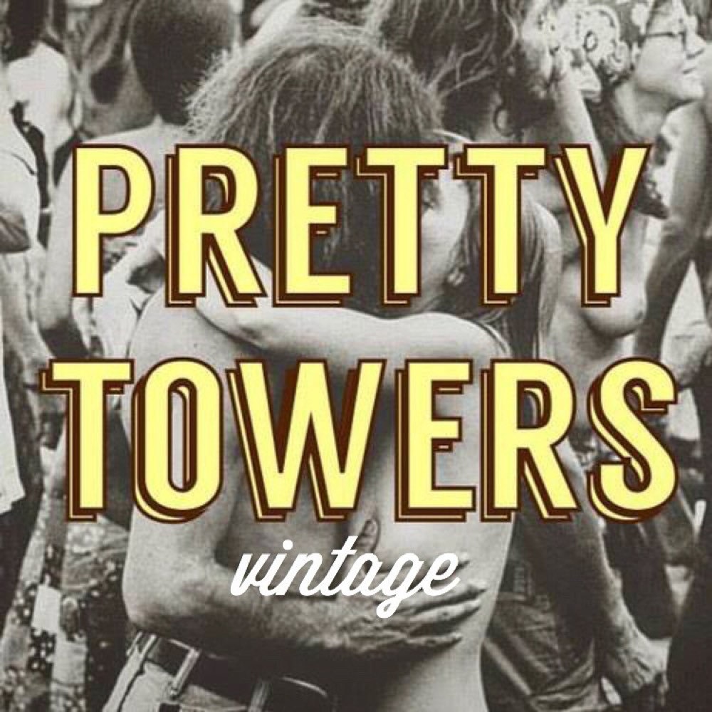 PrettyTowersVintage - Etsy