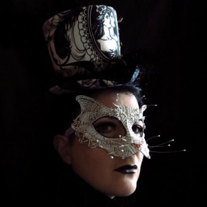 gringrimaceandsqueak - Etsy