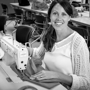 Easy Clown Hat and Ruff Pattern for Teens and Adults - Etsy