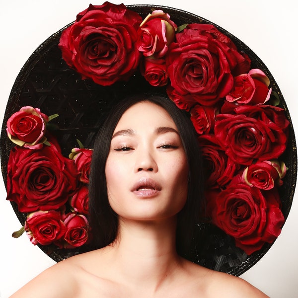 Eliza Black White Feathers Swirl Hat Royal Ascot Wedding Summer Sinamay ...