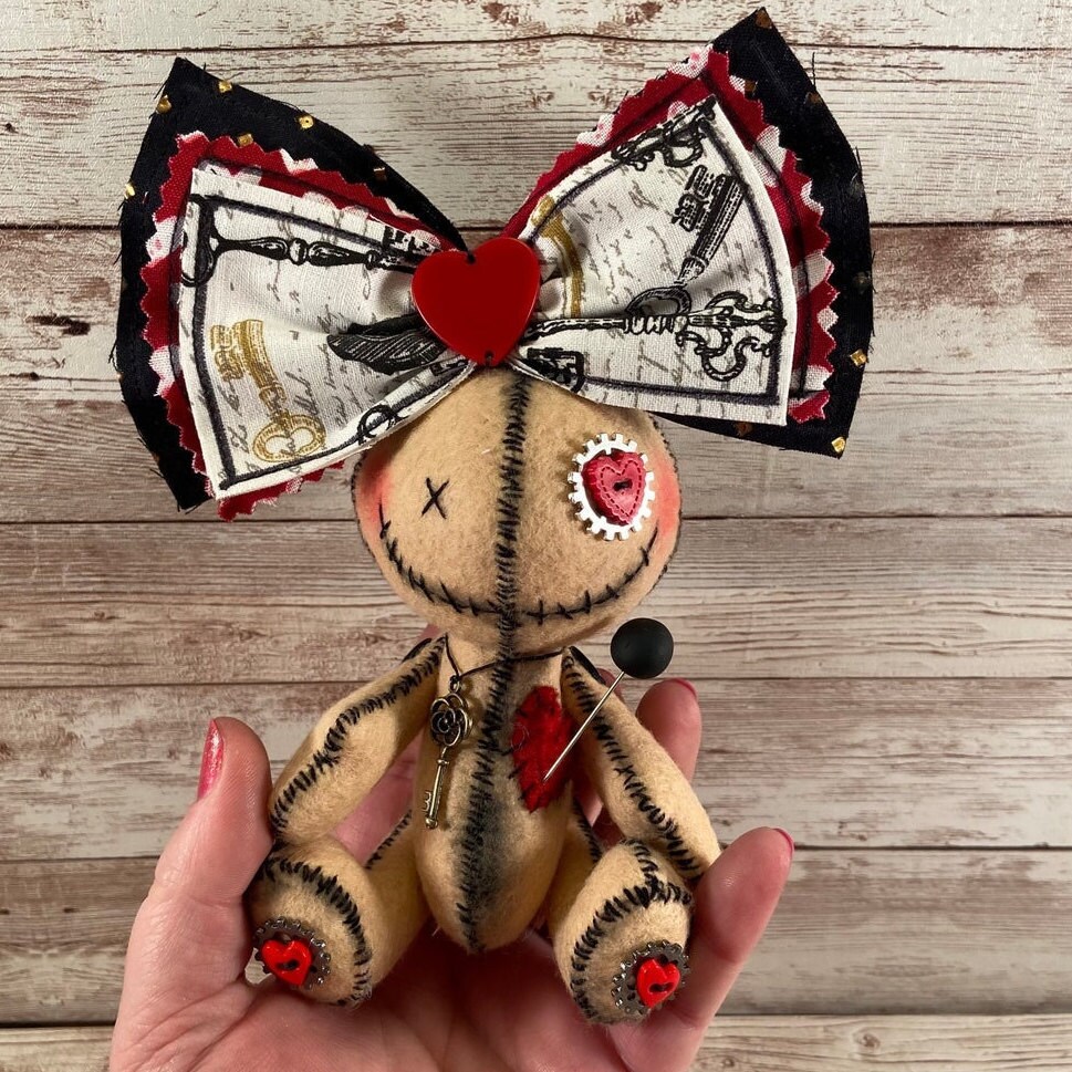 Art Dolls Art & Collectibles Dolls & Miniatures Voodoo Style Mini Doll ...