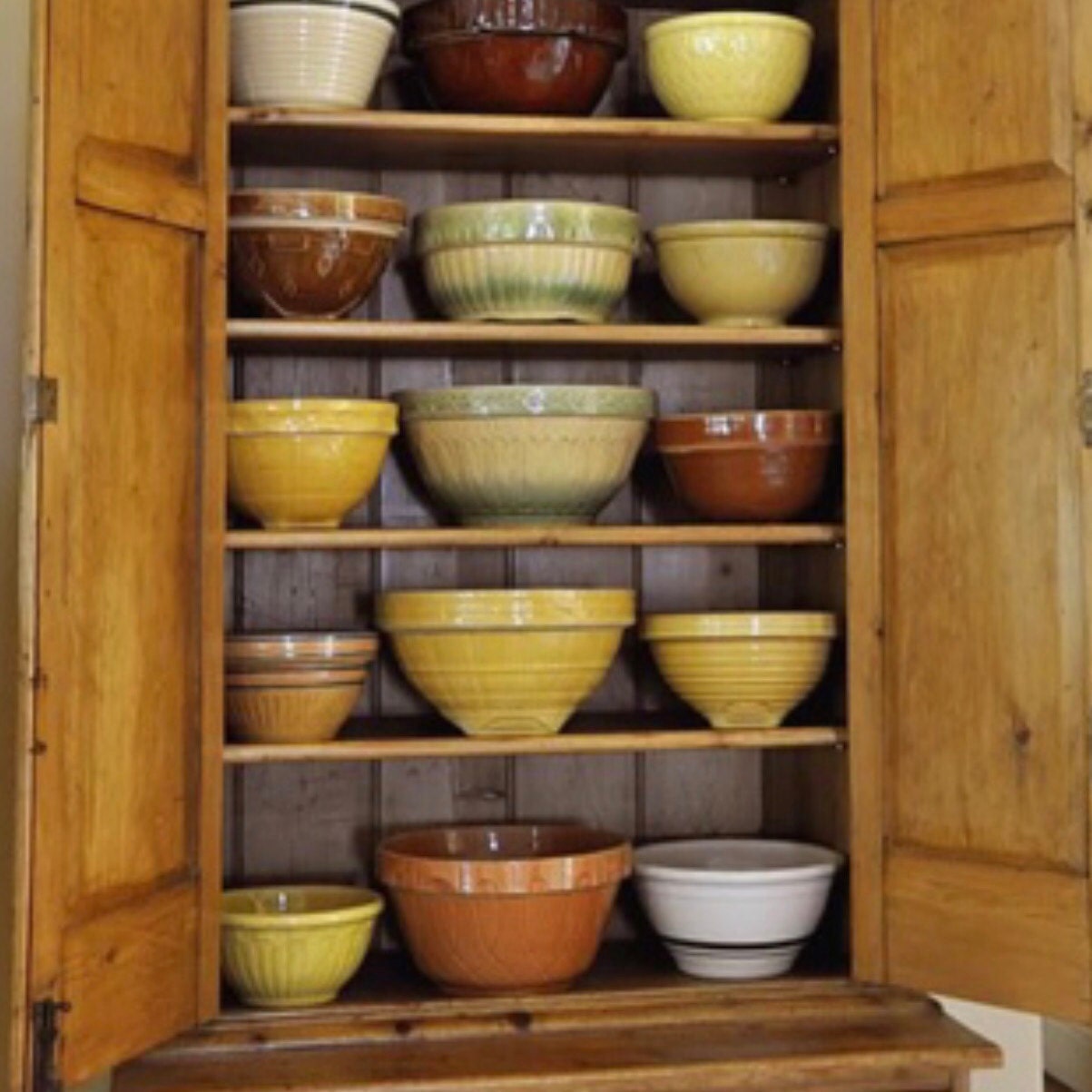 Dining & Serving Plates Yellow Ware White Striped large Dinner Plates ...