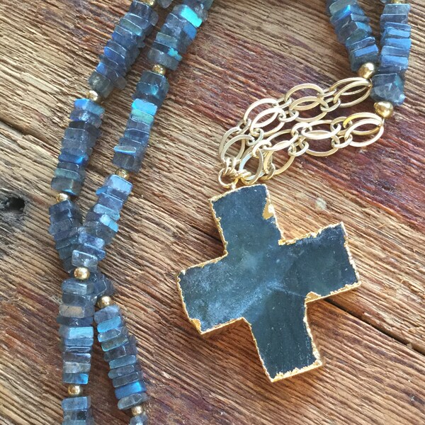 Pearl and Peridot Cluster Necklace With Chalcedony Pendant - Etsy