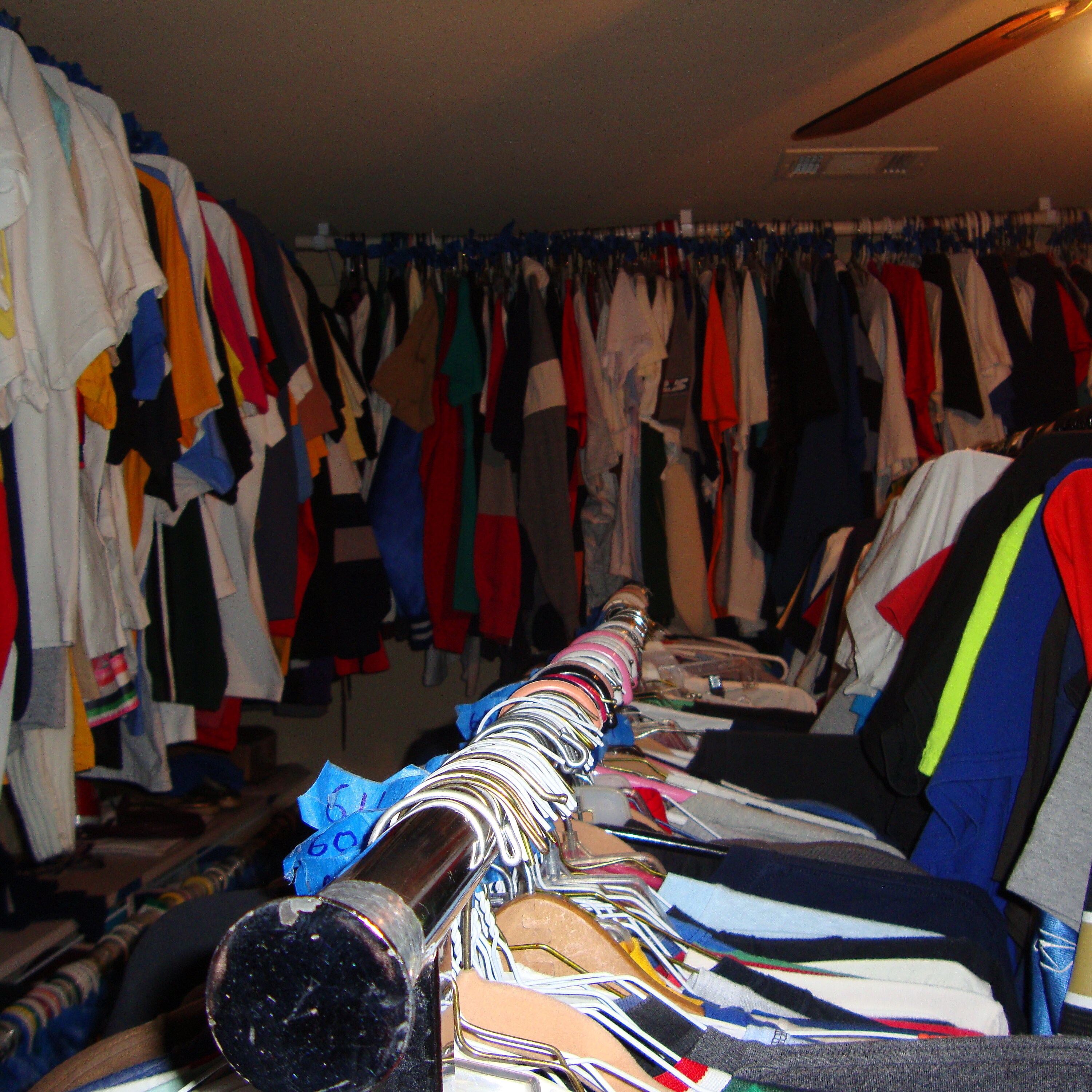 RareshirtVintage - Etsy