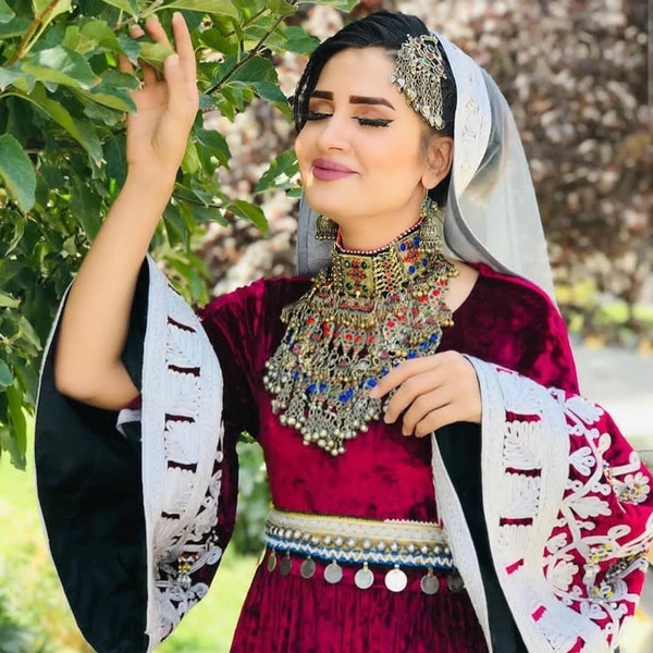 Green Mirror Embroidery Beautiful Afghani Traditional Dress-afghan ...