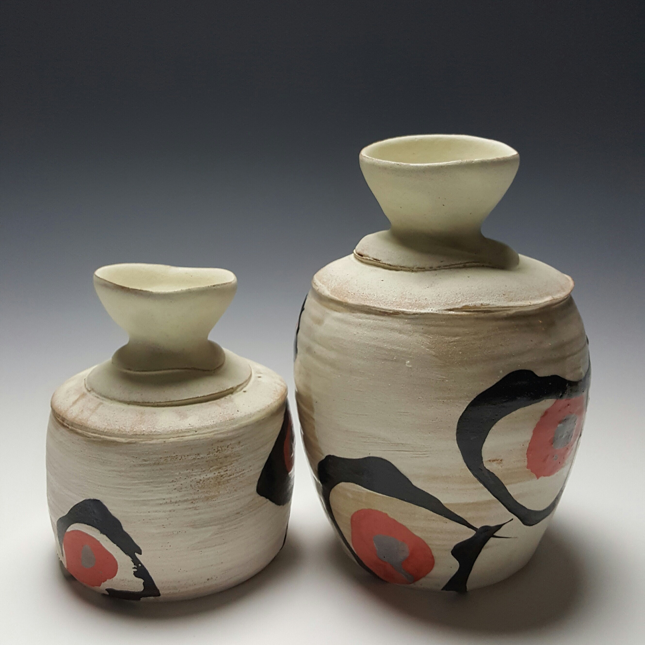 Handmade pottery for daily use and special occasions by PotterYi