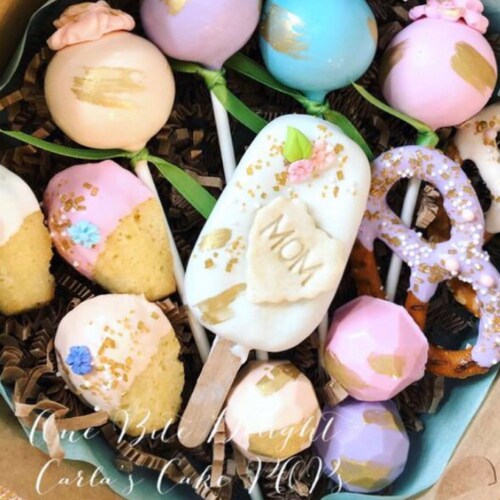 Custom Design Cake Pops by CarlaCakePops on Etsy