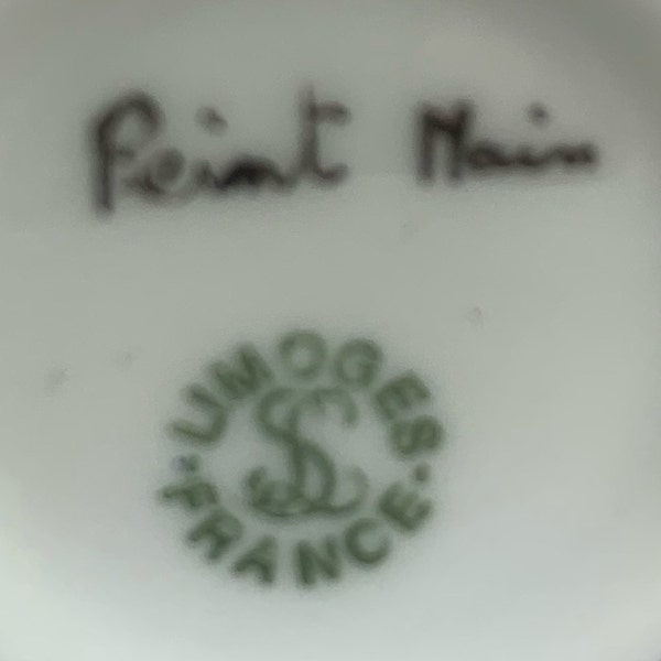 Yummy LIMOGES France Hand Painted Trinket Box Bright Red Apple With ...