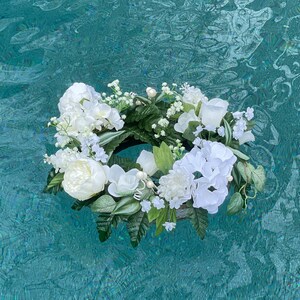 Floating Floral Pool Decor With Vase and Candle - Etsy