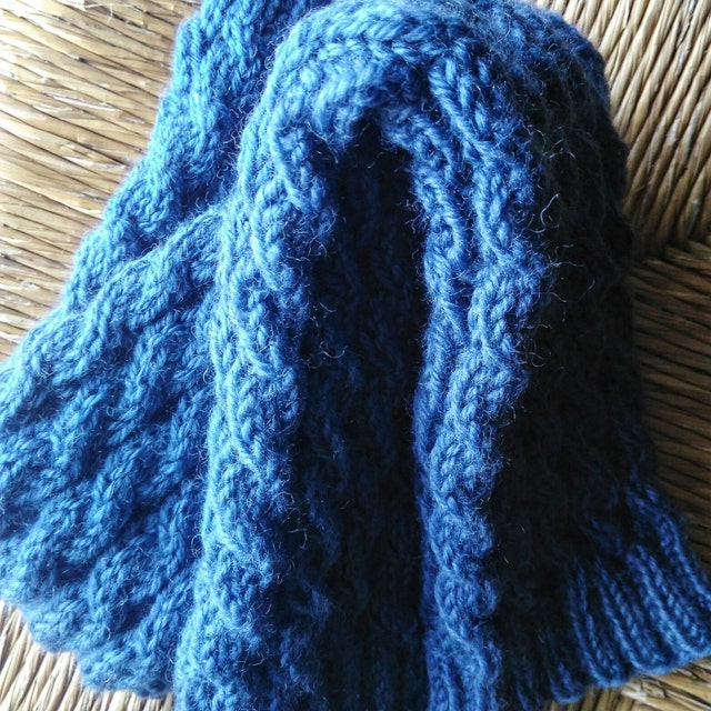 Hand knitted fashion. Pure Wool & Pure Love by WoWool on Etsy