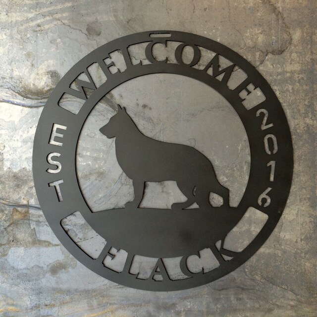 Custom Metal Welcome Sign Family Dog Round Door Hanger Last Name ...