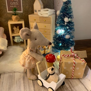 12th Scale Miniature Height Chart, 1/12th Scale for Dolls House, 1:12 ...