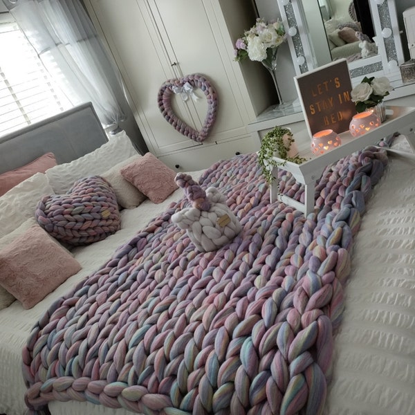 Chunky Knit Acrylic Bed Runner - Etsy