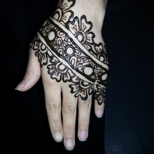 Lips Mouth Grillz Png Sublimation Design, Gold Teeth Png, Mean Mug ...