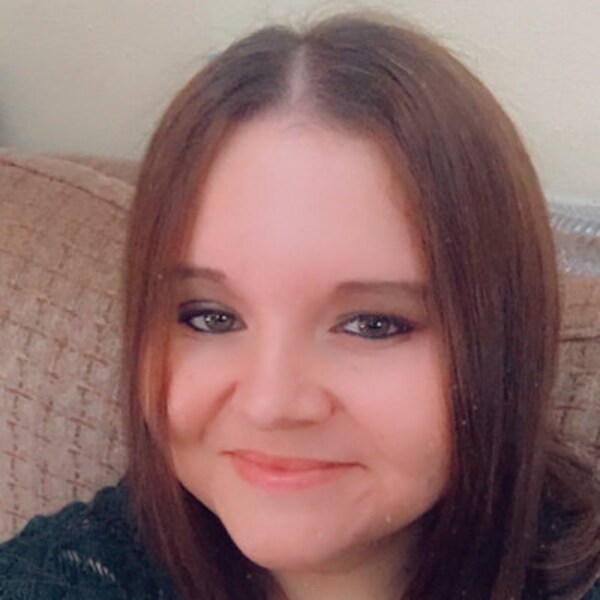 16 Twitch Female Emotes, Mega Pack, Lisa-brown Hair Brown Eyes Pale ...