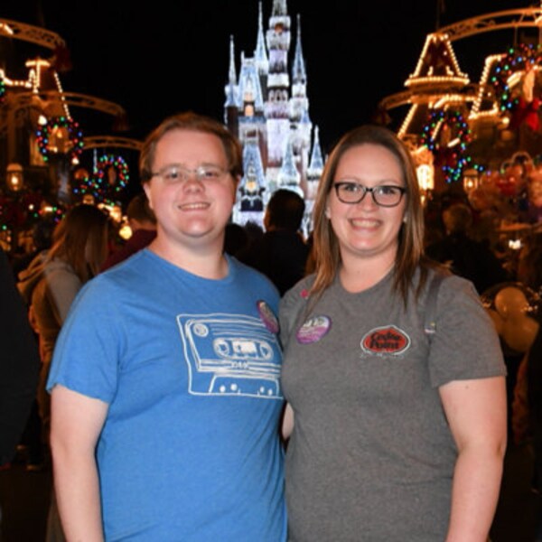 DIY Retro Spring and Easter Bulletin Board Kit, Floral March April Door ...