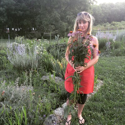 Kelly Lyons's favorite items - Etsy