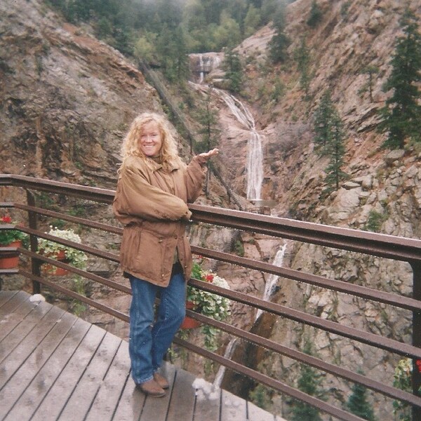 Splatoon Kid Machine Embroidery Design 4x4 - Etsy