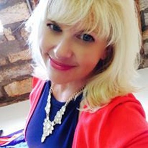 Foldable Boxwood Champagne Wall - Etsy