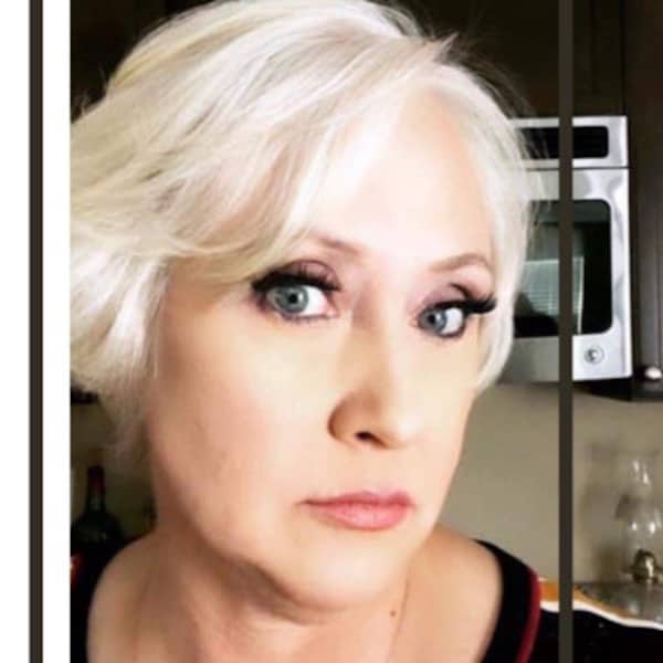 Kim Taylor Reece Cold Cast Resin Statue Aloha greeting - Etsy