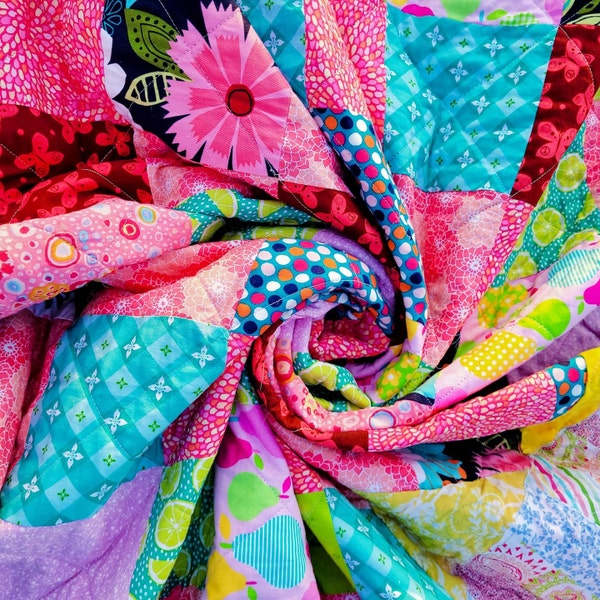 Untamed Modern Scrappy Quilt Pattern by Amy Lollis Design - Etsy