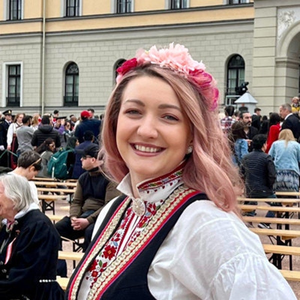 Bella Canvas 3001 Maroon Tshirt Mockup 3001 Maroon T-shirt Mockup Real ...