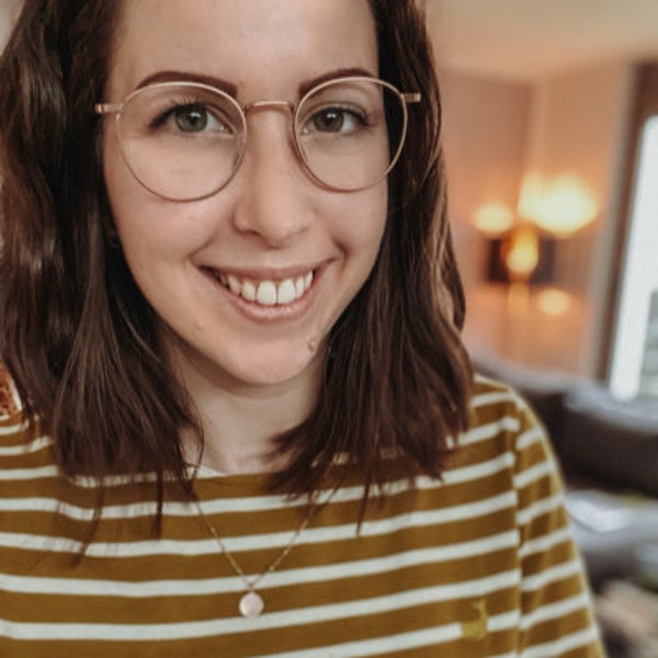 Pink Minimalist Chic Desktop Wallpaper Organizer Includes Folders 2021 ...