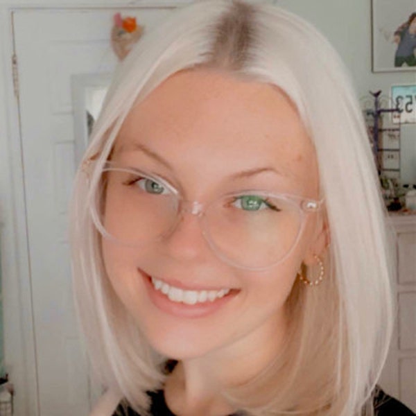 Dainty Baguette Cut Alexandrite Ring Vintage Three Stone Pear Moss ...