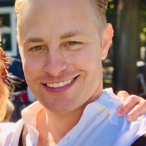 100 PCS Valentine's Pink and Red Wall Poster Prints Pastel Danish ...