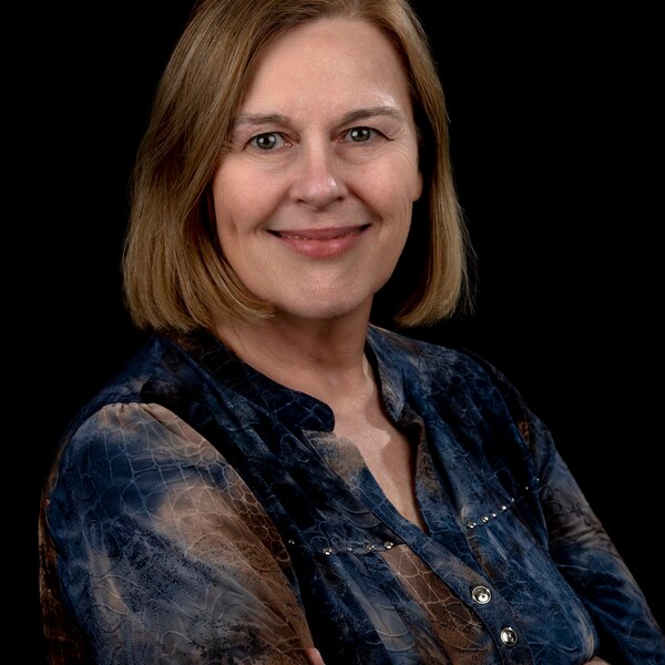 Christmas Monogram Letters, Monogram Ornament Cross Stitch Pattern ...