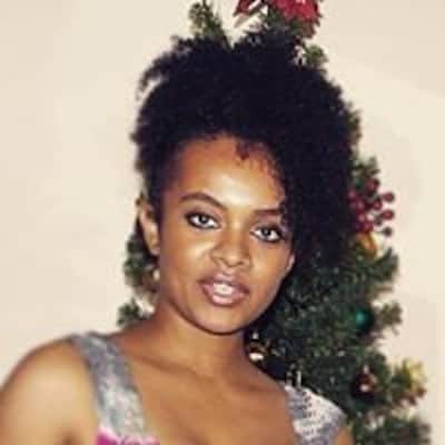 Sabrina Jamal's favorite items - Etsy