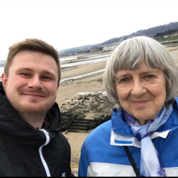 Drake Enamel Pin - Etsy