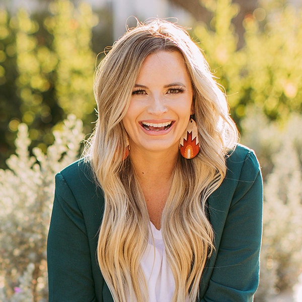 Spray Tan Airbrush Tan Instagram Infographics Reviews Spray Tan ...