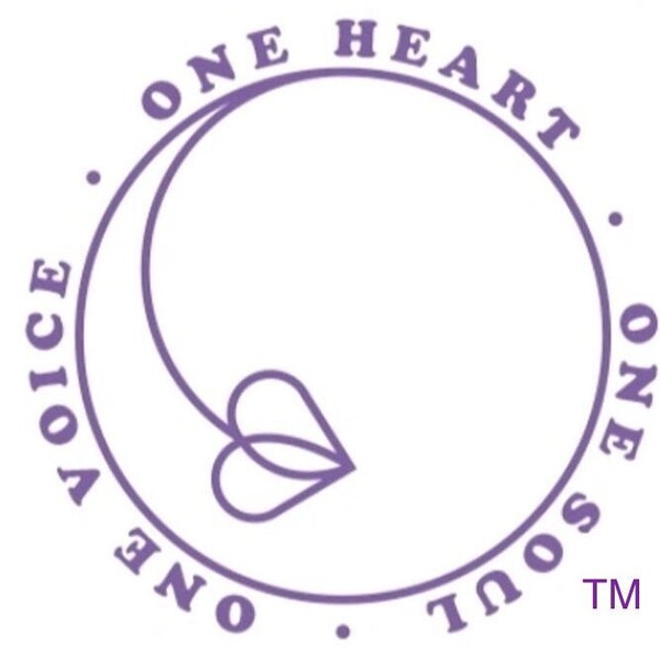 Vintage 1970s Oscar De La Renta Empire Waist Silk Chiffon & Lace ...