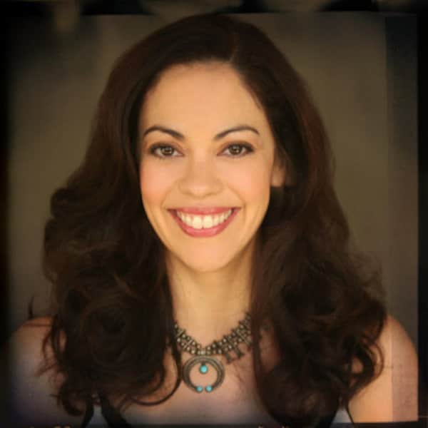 14k Gold Alternating Baguette Diamond and Round Diamond Full Eternity ...