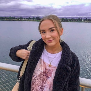 Steve Reeves Physique Bodybuilder Flexing at Beach Mr America ...